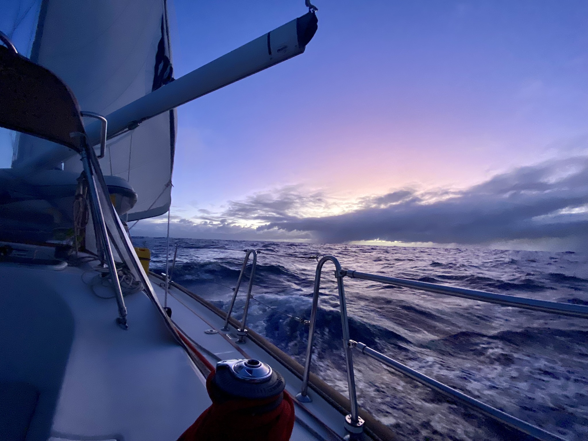 Amy’s First Offshore Passage! - Sailing Kaihanu